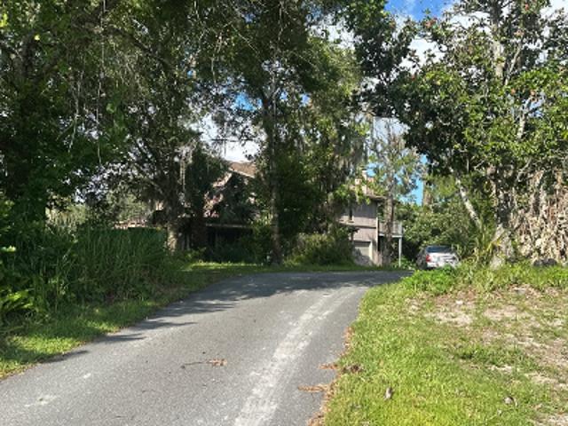 Hidden Hills Dr