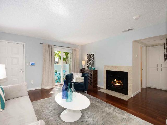 Hidden Oaks Apartments 2 Bedroom Apartment for Rent at 5979 Devecchi Ave, Citrus Heights, CA 95621
