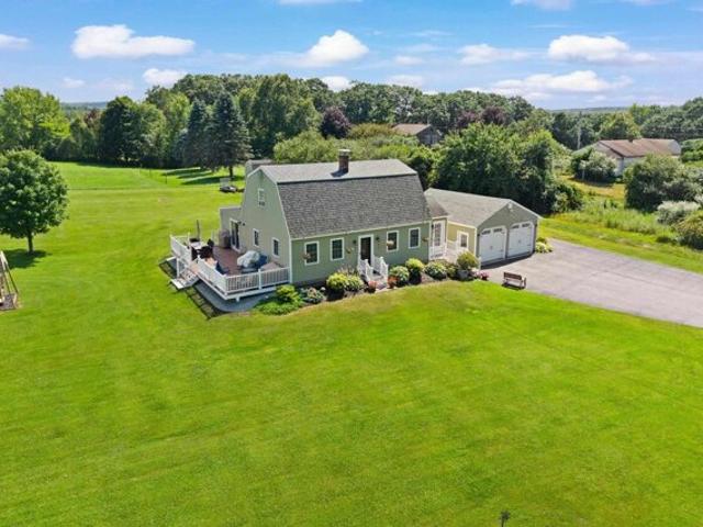 Hidden Ln, Northfield, Home For Sale