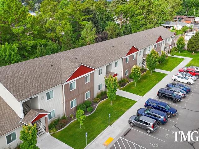 Hidden Meadows 2 Bedroom Apartment for Rent at 5809 W Clearwater Ave, Kennewick, WA 99336