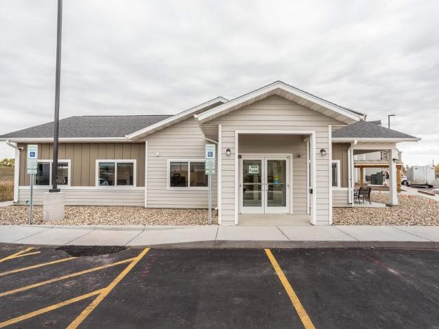 Hidden Valley Stables 4 Bedroom Apartment for Rent at 4800 S Cink Pl, Sioux Falls, SD 57106