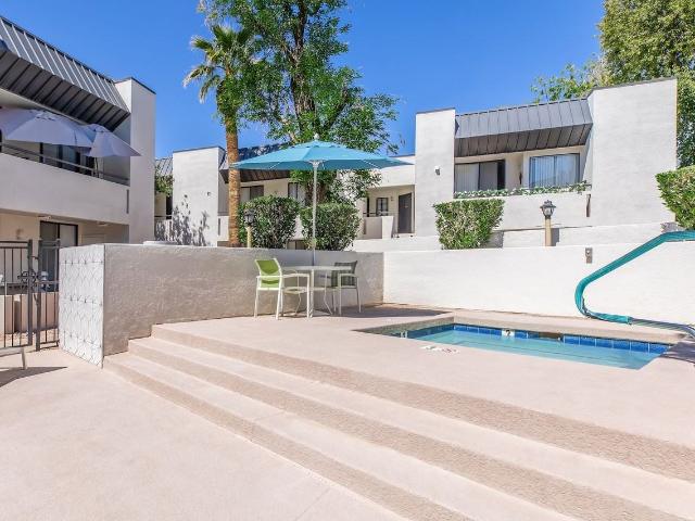 Hidden Village 2 Bedroom Apartment for Rent at 1901 E Osborn Rd, Phoenix, AZ 85016