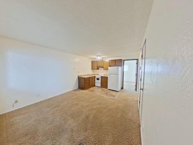 Hide A Way Apartments 3 Bedroom Apartment for Rent at 710 E 15th Aly, Eugene, OR 97401 West University