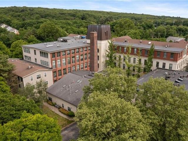 Higgins St Apt,smithfield, Condo For Sale
