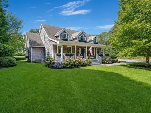 High Meadow Ln, Oak Bluffs, Home For Sale