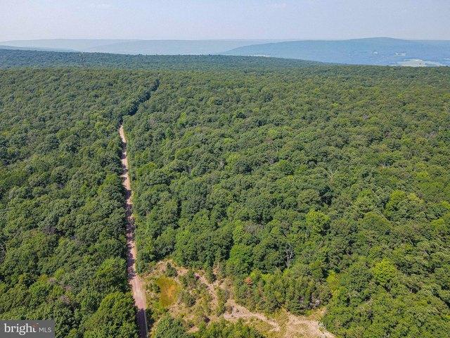 High Mountain Rd, Catawissa, PA 17820