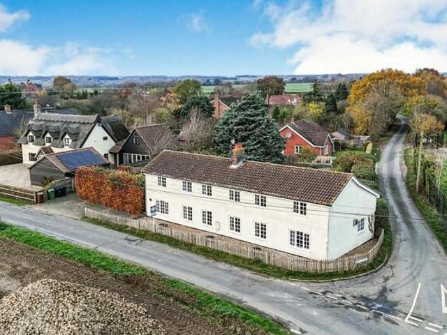 High Oak Road, Wicklewood, 5 Bedroom Detached