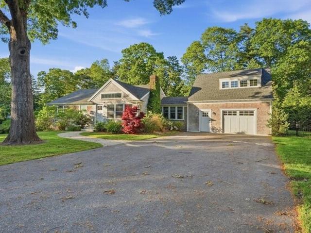 High Ona Hill Rd, Barnstable, Home For Sale