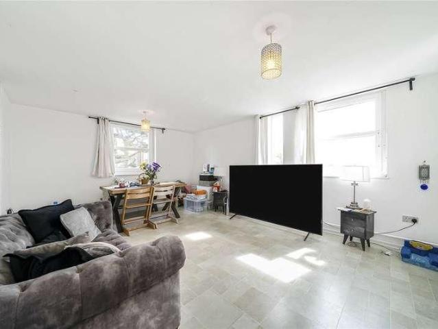 High Ashton, Kingston Hill, Kingston Upon Thames, KT2