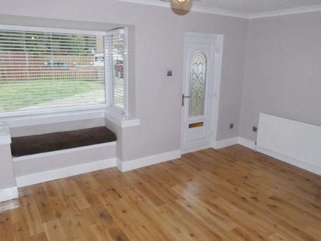 High Burnside Avenue, Coatbridge, ML5 1HZ