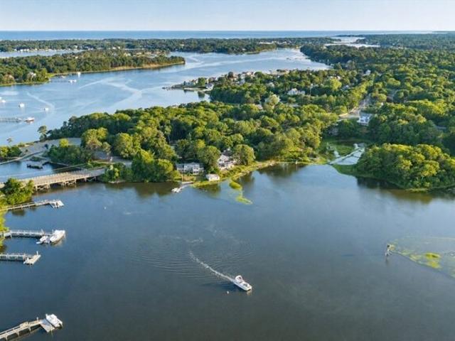High Bank Rd, Yarmouth, Home For Sale