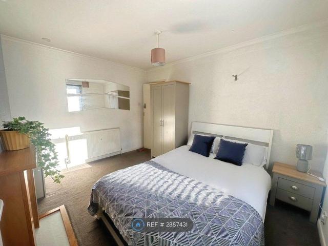 High Brooms Road, Tunbridge Wells TN4, Room to rent, £740 pcm | PrimeLocation