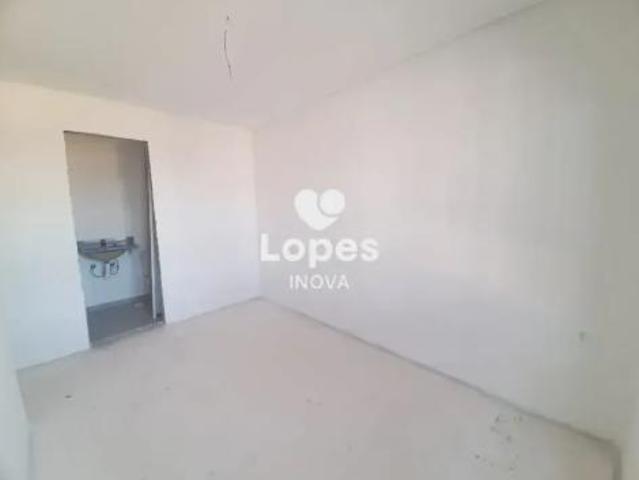 High City Habitat: Apartamento de 66 m² com 3 Quartos no Novo Mundo – Curitiba