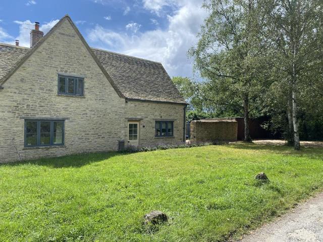 High Cogges, Witney, OX29 2 bed house to rent £1,550 pcm £358 pw