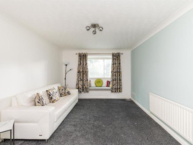 High Dene, Jesmond, Newcastle Upon Tyne NE7, 2 bed flat to rent, £975 pcm | PrimeLocation