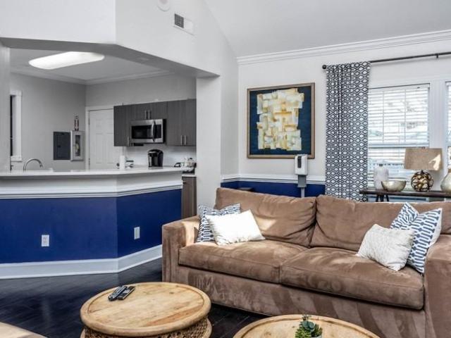 High House at Cary Apartments 1 Bedroom Apartment for Rent at 100 Terrastone Pl, Cary, NC 27519