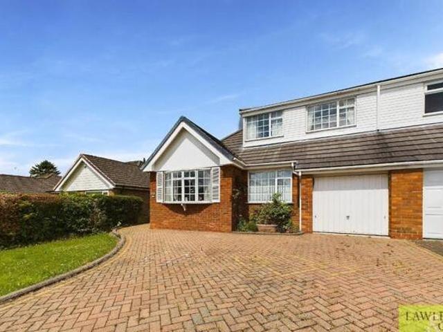 High Lane, Manifold Drive, Stockport, 3 Bedroom Semi detached