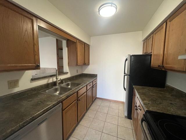 High Point Commons Apartments 2 Bedroom Apartment for Rent at 477 S High Point Rd, Madison, WI 53719