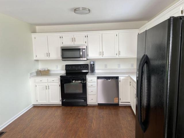 High Point Home Close to Hospital and University