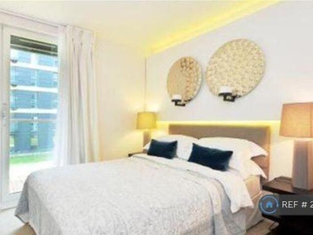 High Point Village, Hayes, 1 Bedroom Flat