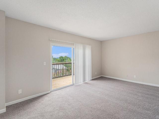 High Pointe 1 Bedroom Apartment for Rent at 1229 Beacon Pkwy E, Birmingham, AL 35209 Glen Iris