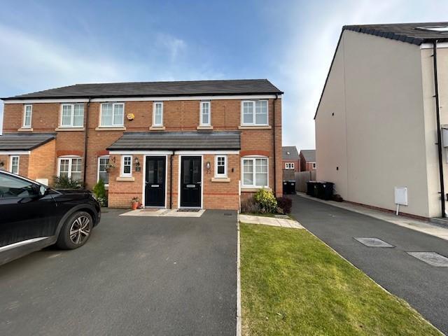 High Pond Lane, Ellesmere Port, CH66 2 bed end of terrace house to rent £1,195 pcm £276 pw