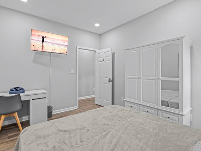 High quality & comfortable home in Loganville Free Fast WIFI Cleaning Services Included Move In Fees Waived‼