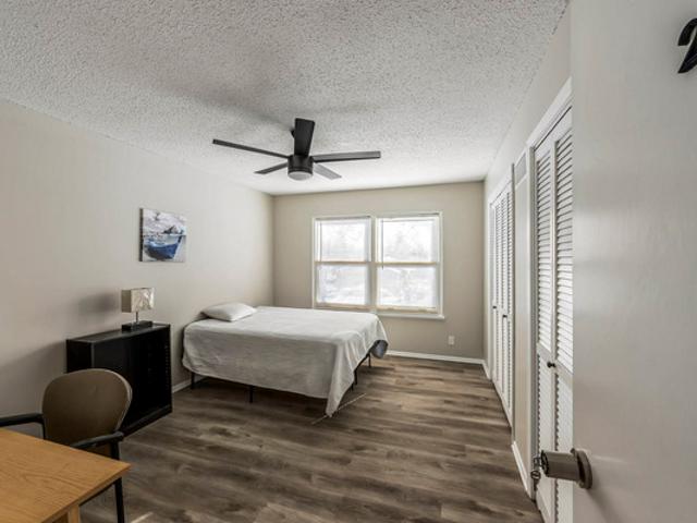 High quality & beautiful Lee's Summit Duplex / Multiplex with Backyard