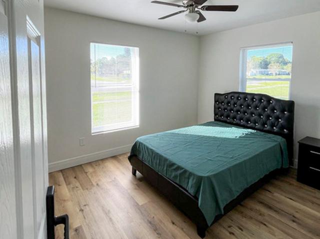 High quality, homey and peaceful Deltona House