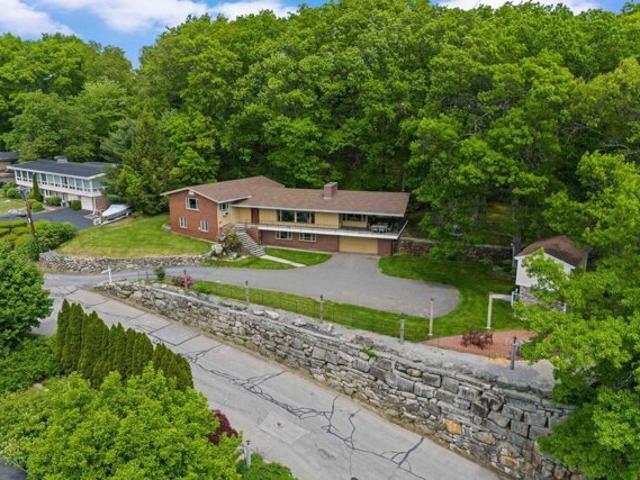 High Ridge Rd, Manchester, Home For Sale