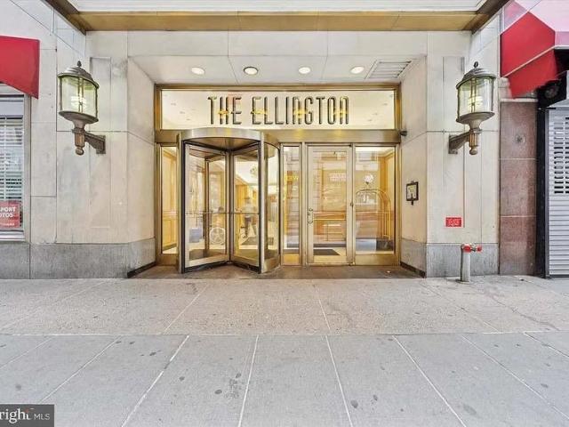 high rise 1 bed in Center City