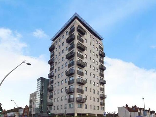 High Road, Chadwell Heath, 2 Bedroom Flat