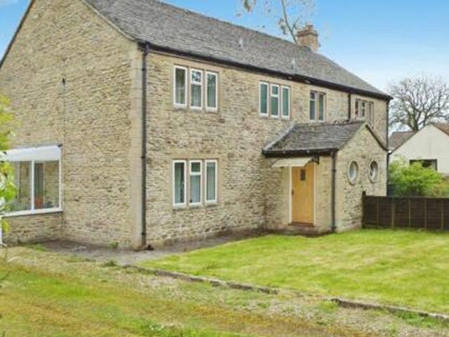 High Road, Ashton Keynes, 3 Bedroom Semi detached
