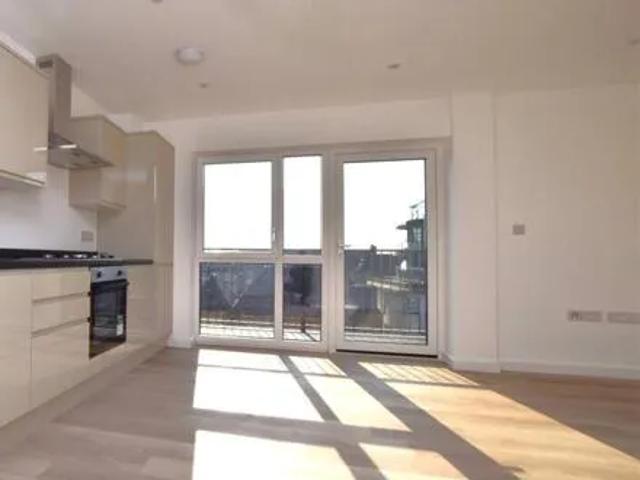 High Road, Dagenham, Great London, Rm6 | Room for rent #164661545 | Rentberry