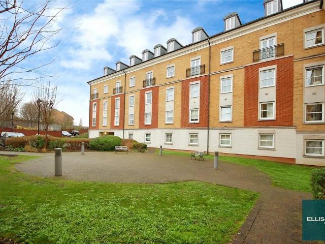 High Road, London, N12 1 bed apartment to rent £1,450 pcm £335 pw