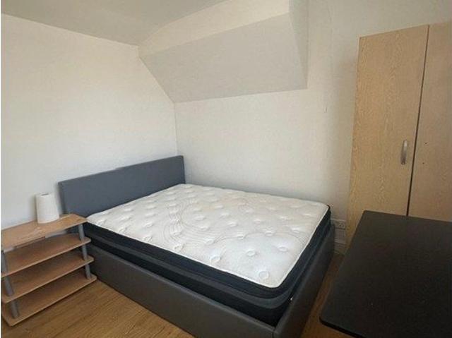 High Road, London N17, Studio to rent, £1,147 pcm | PrimeLocation