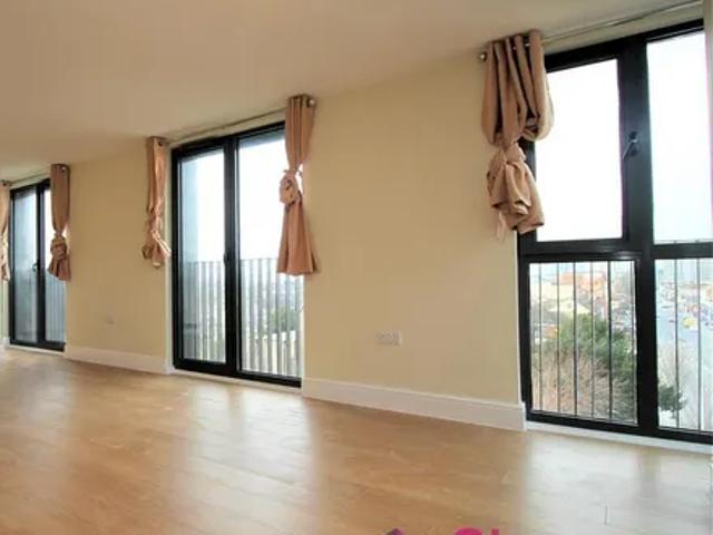 High Road, London, IG1 1UE, United Kingdom | 3 bed house for rent #167625765 | Rentberry