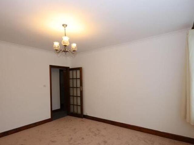 High Road, London, 1 Bedroom Flat