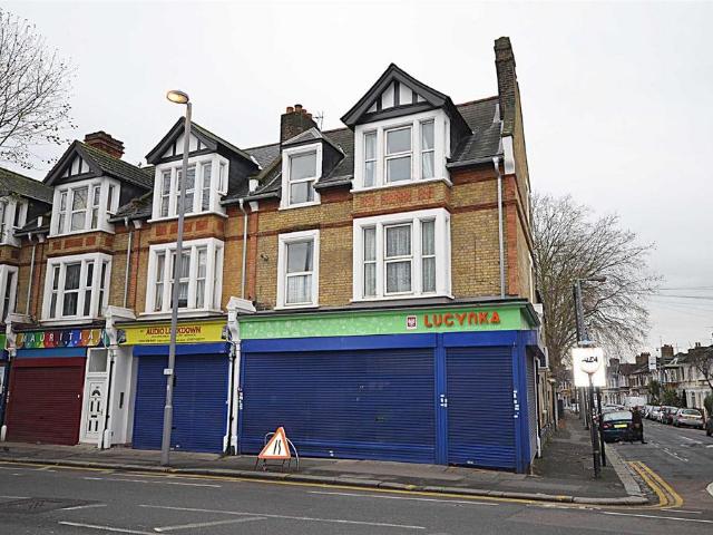 High Road, Leyton 1 bed flat to rent £1,325 pcm £306 pw