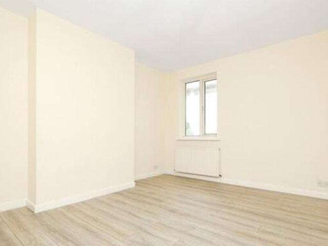 High Road, Leyton, 2 Bedroom Apartment