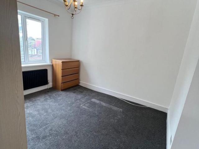 High Road, Leytonstone E11, 1 bed flat to rent, £1,375 pcm | PrimeLocation