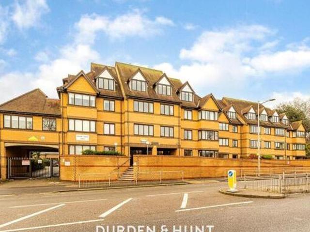 High Road, Manor Court Lodge, 1 Bedroom Retirement