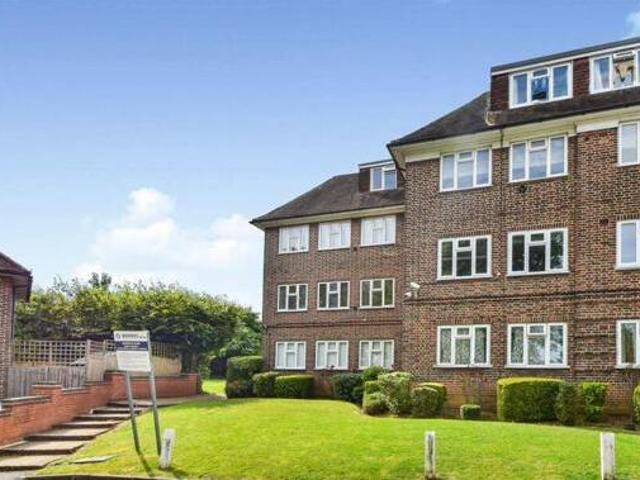 High Road, North Finchley, 2 Bedroom Apartment