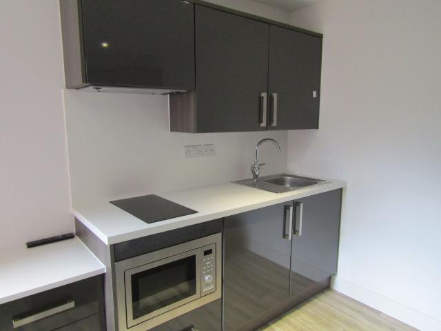 High Road, Southampton SO16, Studio to rent, £932 pcm | PrimeLocation