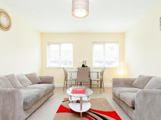 High Road, Seven Sisters, 2 Bedroom Apartment
