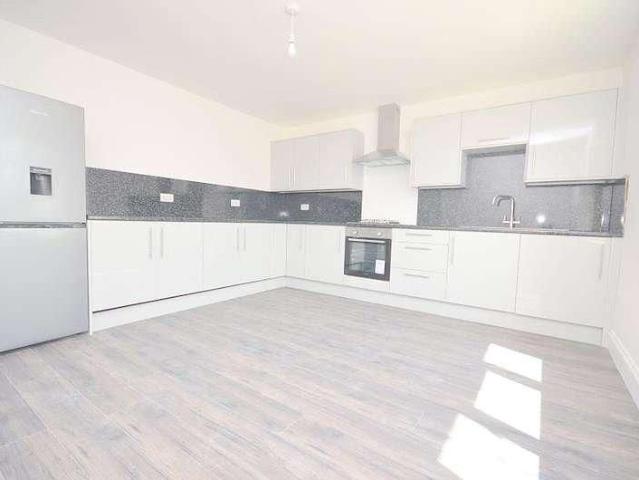 High Road, Romford, Essex, RM6