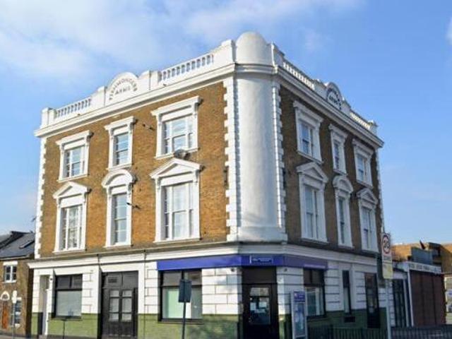 High Road, Wood Green, 1 Bedroom Flat