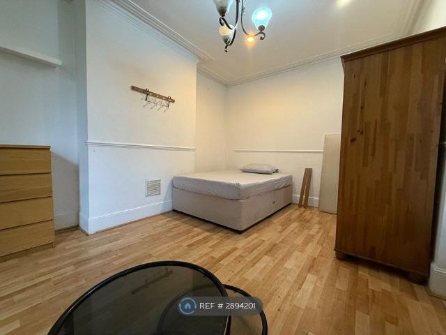 High Road, Wood Green N22, Room to rent, £950 pcm | PrimeLocation