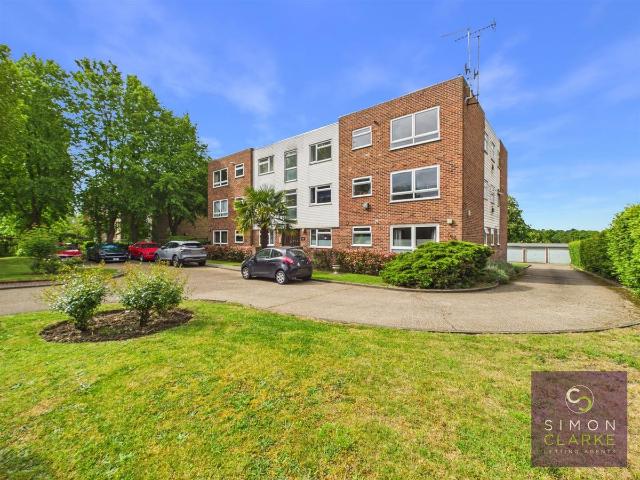 High Road, Whetstone N20, 2 bed flat to rent, £1,700 pcm | PrimeLocation