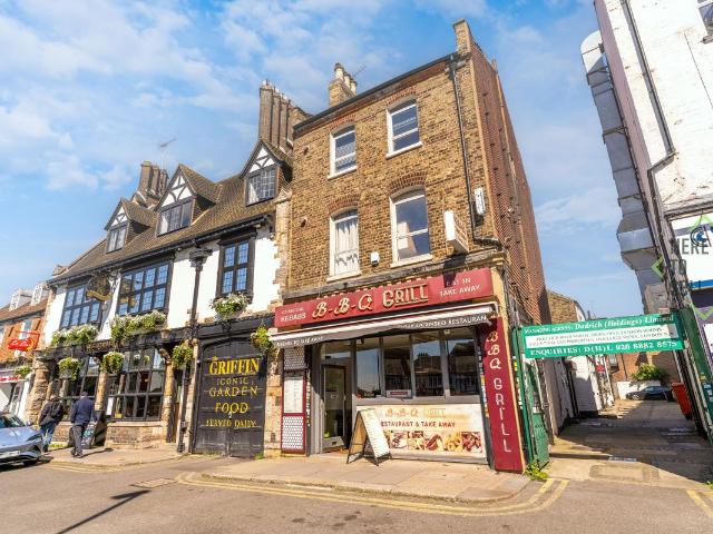 High Road, Whetstone, London N20, Property to rent, £2,255 pcm | PrimeLocation